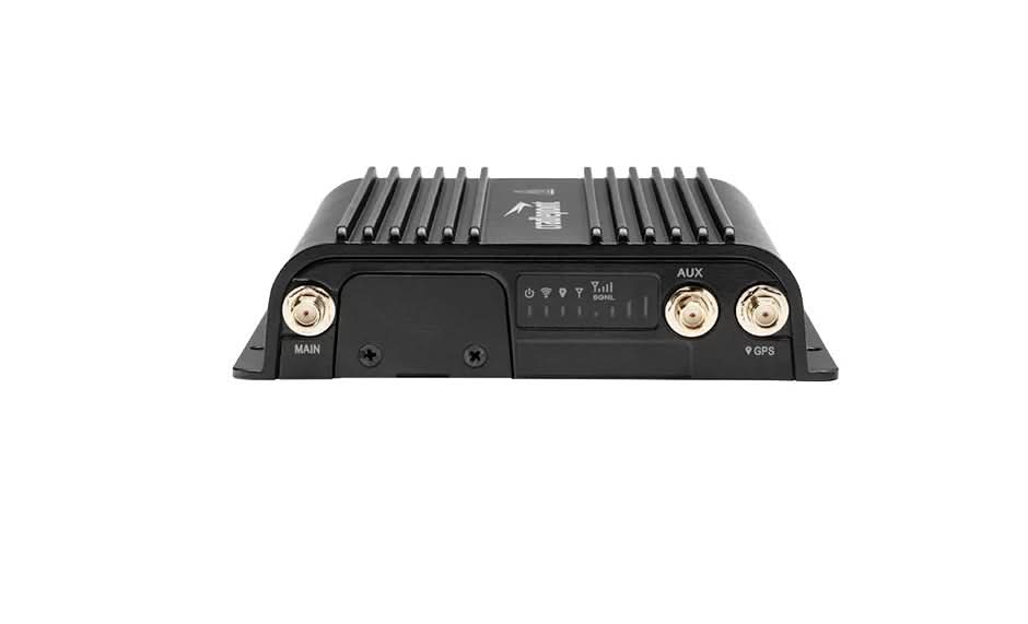 Cradle Point MA5-0900120B-NNA 4G LTE Dual-band Router